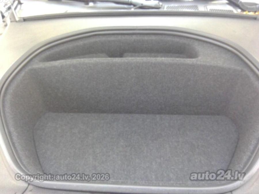 White Polestar 2 2020 in Tartu, with an engine capacity of 0.00 L and mileage of 151 thousand km for 26700 €, photo 15 on AUTOMOTO.COM.LV
