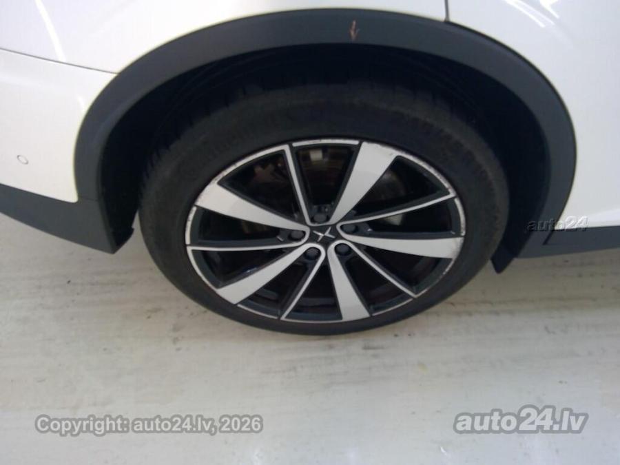 White Polestar 2 2020 in Tartu, with an engine capacity of 0.00 L and mileage of 151 thousand km for 26700 €, photo 19 on AUTOMOTO.COM.LV