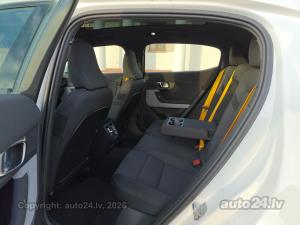 Balts Polestar 2 2021 Tartu, ar dzinēja tilpumu 0.00 L un nobraukumu 88 tūkst. km par 25999 €, foto 10 vietnē AUTOMOTO.COM.LV