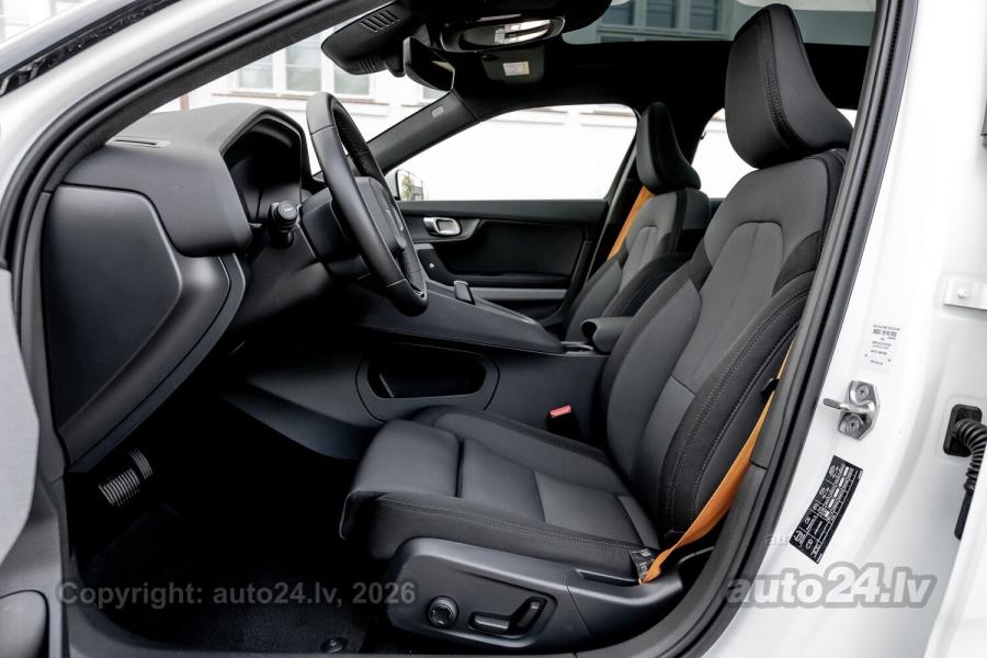 Белый Polestar 2 2021 в Пярну, объемом двигателя 0.00 л и пробегом 85 тыс. км за 26900 €, фото 15 на AUTOMOTO.COM.LV