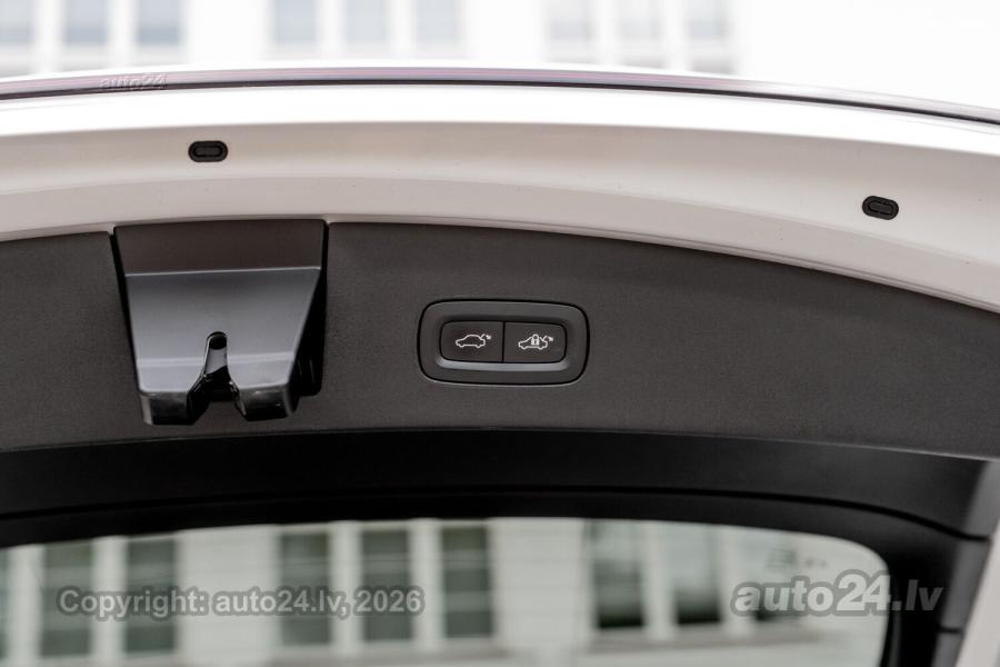 Белый Polestar 2 2021 в Пярну, объемом двигателя 0.00 л и пробегом 85 тыс. км за 26900 €, фото 31 на AUTOMOTO.COM.LV