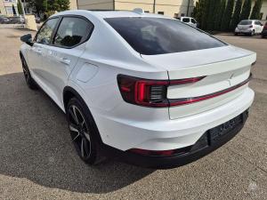 White Polestar 2 2021 in Mazeikiai, with an engine capacity of 0.00 L and mileage of 138 thousand km for 15800 €, photo 4 on AUTOMOTO.COM.LV