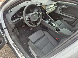 White Polestar 2 2021 in Mazeikiai, with an engine capacity of 0.00 L and mileage of 138 thousand km for 15800 €, photo 8 on AUTOMOTO.COM.LV