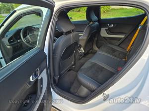 White Polestar 2 2023 in Tallinn, with an engine capacity of 0.00 L and mileage of 88 thousand km for 41990 €, photo 23 on AUTOMOTO.COM.LV