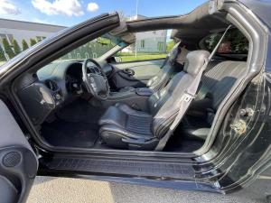 Melns Pontiac Firebird 1994 Viļņa, ar dzinēja tilpumu 3.35 L un nobraukumu 235 tūkst. km par 6299 €, foto 23 vietnē AUTOMOTO.COM.LV