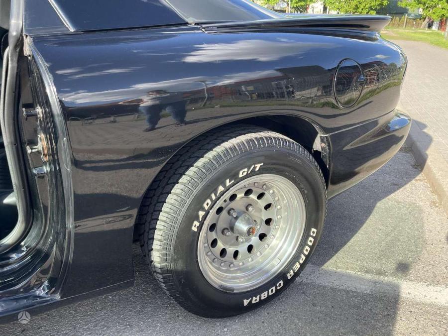 Black Pontiac Firebird 1994 in Vilnius, with an engine capacity of 3.35 L and mileage of 235 thousand km for 5800 €, photo 13 on AUTOMOTO.COM.LV
