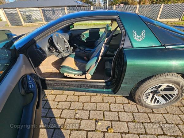 Pontiac Firebird 1997 Rīga, ar dzinēja tilpumu 3.80 L un nobraukumu 175 tūkst. km par 4700 €, foto 5 vietnē AUTOMOTO.COM.LV