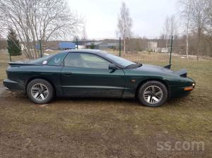 Green Pontiac Firebird 1997 in Talsi, with an engine capacity of 3.80 L and mileage of 0 thousand km for 6700 €, photo 11 on AUTOMOTO.COM.LV