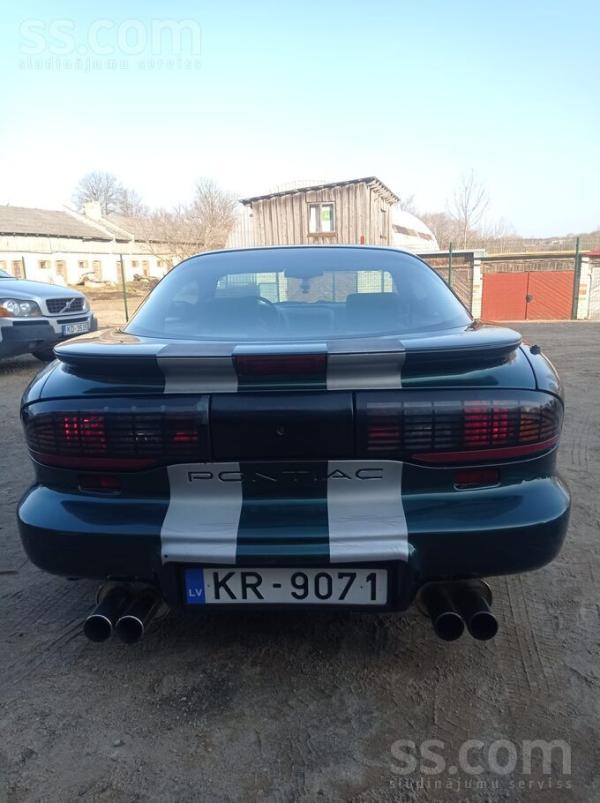 Green Pontiac Firebird 1997 in Talsi, with an engine capacity of 3.80 L and mileage of 0 thousand km for 5999 €, photo 4 on AUTOMOTO.COM.LV