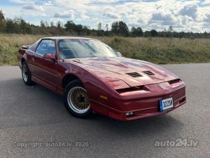 Red Pontiac Firebird 1991 in Tallinn, with an engine capacity of 5.70 L and mileage of 147 thousand km for 15900 €, photo  on AUTOMOTO.COM.LV