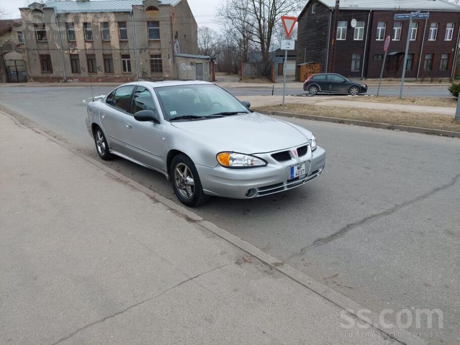 Pontiac grand-am 2003 Rīga, ar dzinēja tilpumu 2.40 L un nobraukumu 226 tūkst. km par 650 €, foto 6 vietnē AUTOMOTO.COM.LV