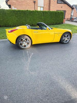 Dzeltens Pontiac Solstice 2008 Panevēža, ar dzinēja tilpumu 2.00 L un nobraukumu 55 tūkst. km par 8800 €, foto 5 vietnē AUTOMOTO.COM.LV
