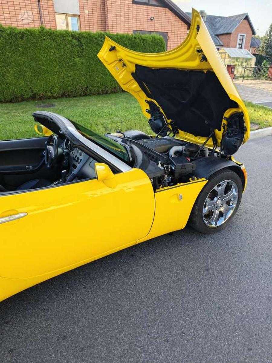 Dzeltens Pontiac Solstice 2008 Panevēža, ar dzinēja tilpumu 2.00 L un nobraukumu 55 tūkst. km par 8800 €, foto 11 vietnē AUTOMOTO.COM.LV