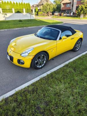 Dzeltens Pontiac Solstice 2008 Panevēža, ar dzinēja tilpumu 2.00 L un nobraukumu 55 tūkst. km par 8800 €, foto 14 vietnē AUTOMOTO.COM.LV