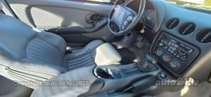 Zaļš Pontiac Trans Am 1993 Tallina, ar dzinēja tilpumu 5.70 L un nobraukumu 223 tūkst. km par 8800 €, foto 12 vietnē AUTOMOTO.COM.LV