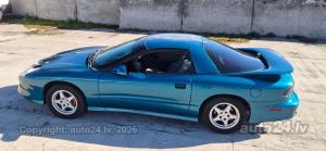 Zaļš Pontiac Trans Am 1993 Tallina, ar dzinēja tilpumu 5.70 L un nobraukumu 223 tūkst. km par 8800 €, foto 15 vietnē AUTOMOTO.COM.LV