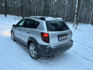 Grey Pontiac Vibe 2003 in Vilnius, with an engine capacity of 1.80 L and mileage of 119 thousand km for 990 €, photo 5 on AUTOMOTO.COM.LV