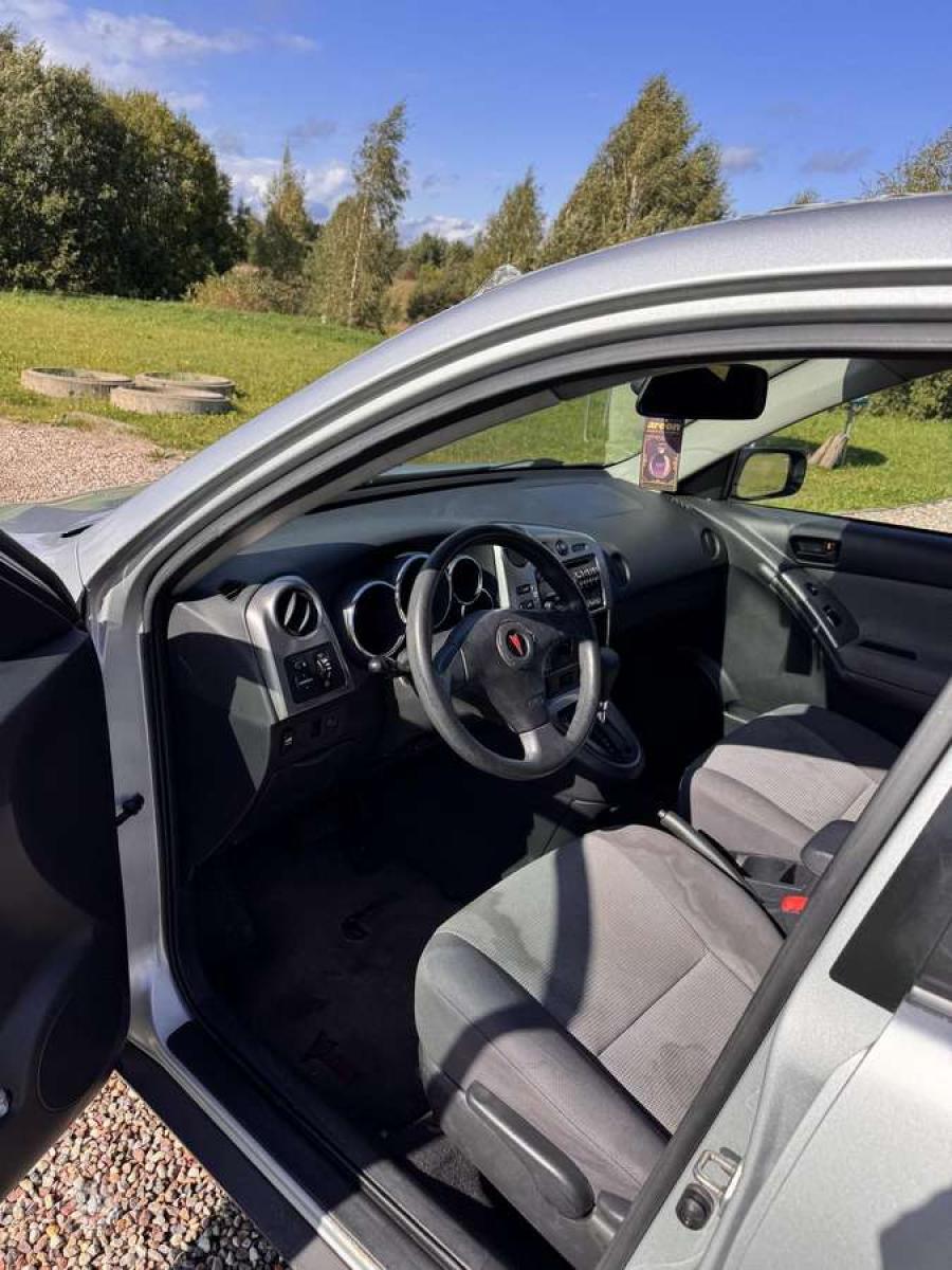 Pelēks Pontiac Vibe 2007 Viļņa, ar dzinēja tilpumu 1.80 L un nobraukumu 270 tūkst. km par 750 €, foto 17 vietnē AUTOMOTO.COM.LV
