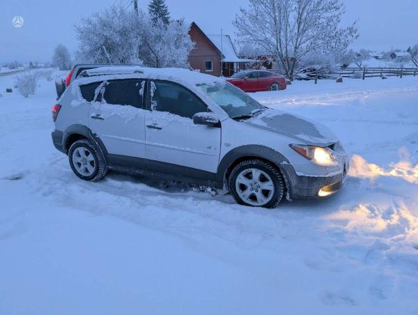 Pelēks Pontiac Vibe 2004 Kauņa, ar dzinēja tilpumu 1.79 L un nobraukumu 182 tūkst. km par 1300 €, foto 2 vietnē AUTOMOTO.COM.LV