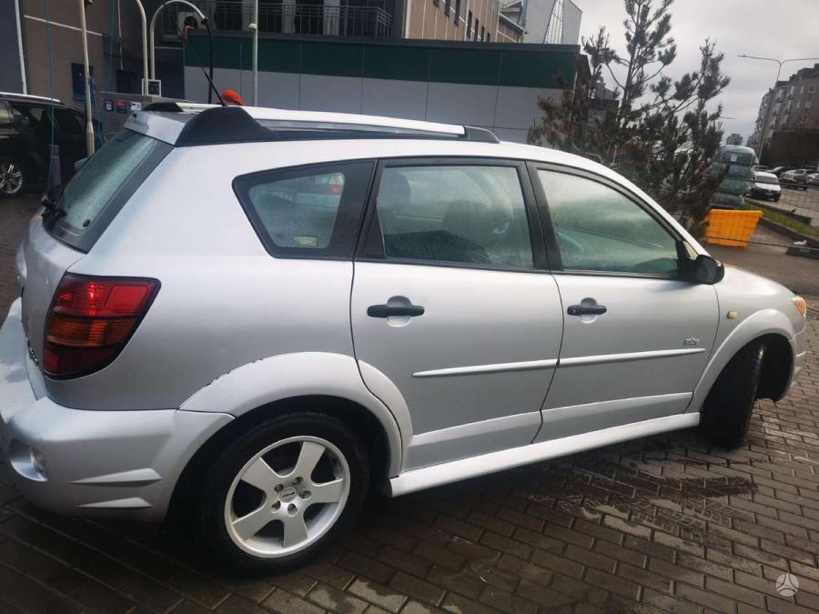 Pelēks Pontiac Vibe 2006 Viļņa, ar dzinēja tilpumu 1.80 L un nobraukumu 210 tūkst. km par 2600 €, foto 3 vietnē AUTOMOTO.COM.LV