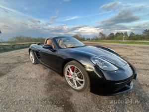 Melns Porsche 718 2017 Tallina, ar dzinēja tilpumu 2.50 L un nobraukumu 40 tūkst. km par 72900 €, foto 9 vietnē AUTOMOTO.COM.LV