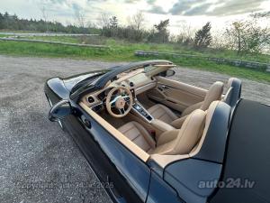 Melns Porsche 718 2017 Tallina, ar dzinēja tilpumu 2.50 L un nobraukumu 40 tūkst. km par 72900 €, foto 11 vietnē AUTOMOTO.COM.LV