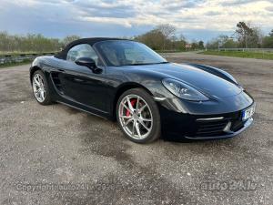 Melns Porsche 718 2017 Tallina, ar dzinēja tilpumu 2.50 L un nobraukumu 40 tūkst. km par 72900 €, foto 16 vietnē AUTOMOTO.COM.LV