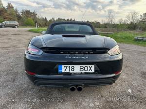 Melns Porsche 718 2017 Tallina, ar dzinēja tilpumu 2.50 L un nobraukumu 40 tūkst. km par 72900 €, foto 18 vietnē AUTOMOTO.COM.LV