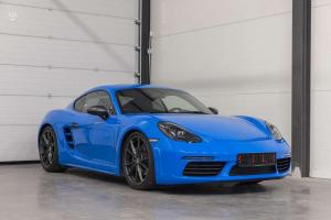 Blue Porsche 718 2023 in Vilnius, with an engine capacity of 2.00 L and mileage of 14 thousand km for 60000 €, photo 4 on AUTOMOTO.COM.LV