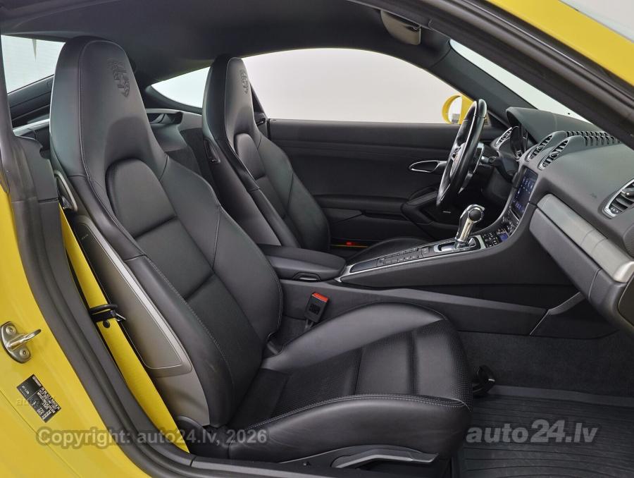 Porsche 718 2018 Tallina, ar dzinēja tilpumu 2.00 L un nobraukumu 45 tūkst. km par 60000 €, foto 12 vietnē AUTOMOTO.COM.LV