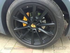 Grey Porsche 718 2017 in Tartu, with an engine capacity of 2.00 L and mileage of 75 thousand km for 57500 €, photo 23 on AUTOMOTO.COM.LV