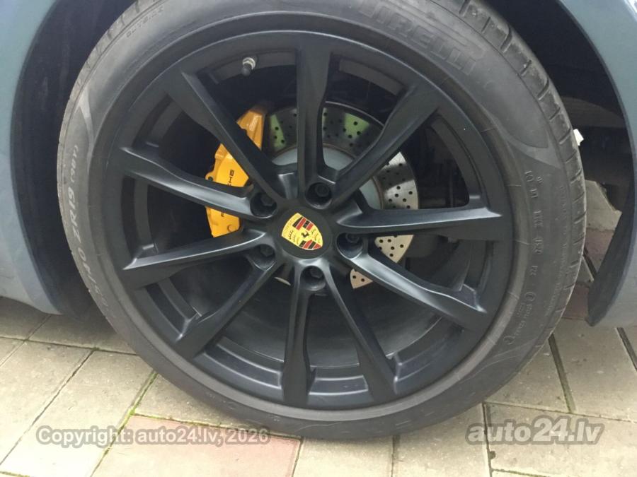Grey Porsche 718 2017 in Tartu, with an engine capacity of 2.00 L and mileage of 75 thousand km for 57500 €, photo 23 on AUTOMOTO.COM.LV