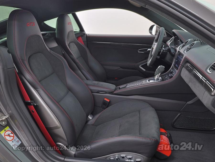 Pelēks Porsche 718 2023 Tallina, ar dzinēja tilpumu 4.00 L un nobraukumu 8 tūkst. km par 95000 €, foto 12 vietnē AUTOMOTO.COM.LV