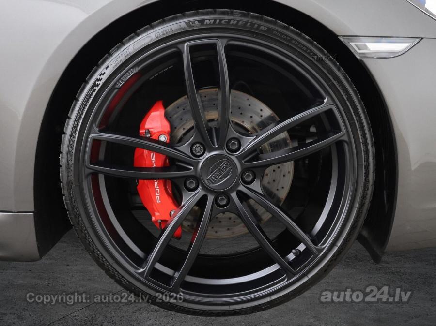 Pelēks Porsche 718 2023 Tallina, ar dzinēja tilpumu 4.00 L un nobraukumu 8 tūkst. km par 95000 €, foto 20 vietnē AUTOMOTO.COM.LV