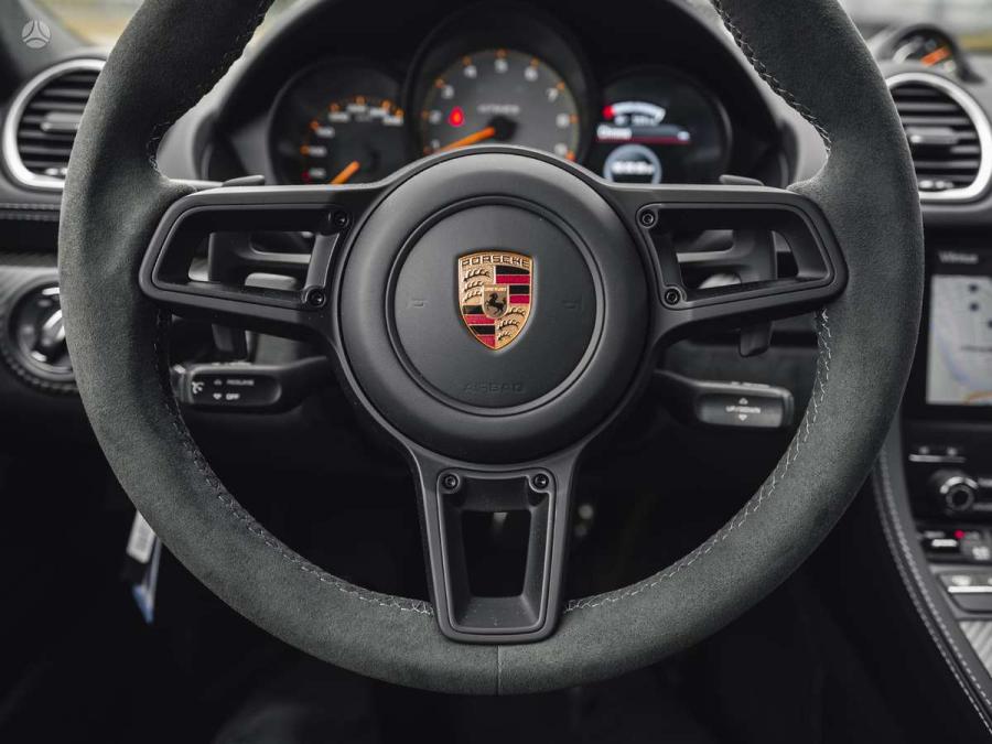 Pelēks Porsche 718 2026 Viļņa, ar dzinēja tilpumu 4.00 L un nobraukumu 2 tūkst. km par 170015 €, foto 30 vietnē AUTOMOTO.COM.LV