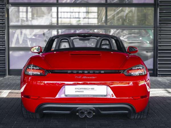Red Porsche 718 2022 in Vilnius, with an engine capacity of 0.00 L and mileage of 13 thousand km for 64911 €, photo 4 on AUTOMOTO.COM.LV