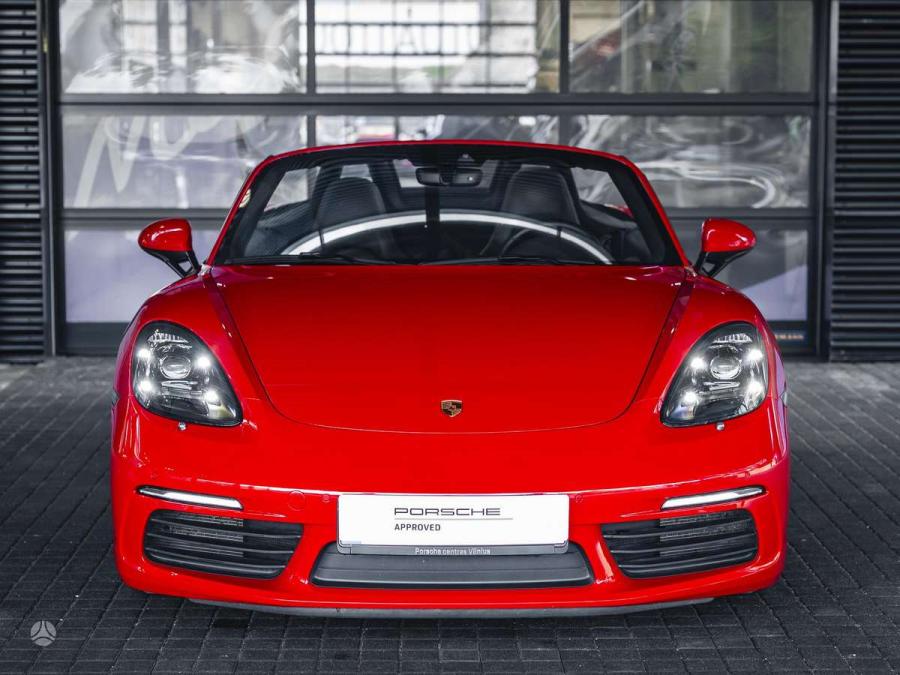 Red Porsche 718 2022 in Vilnius, with an engine capacity of 0.00 L and mileage of 13 thousand km for 64911 €, photo 9 on AUTOMOTO.COM.LV