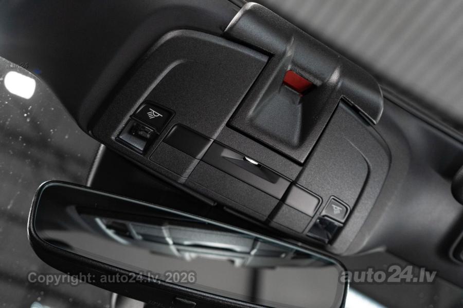 Красный Порше 718 2024 в Рига, объемом двигателя 4.00 л и пробегом 23 тыс. км за 139900 €, фото 22 на AUTOMOTO.COM.LV