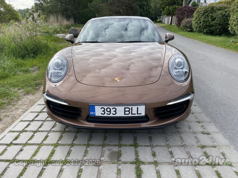 Smilšu krāsa Porsche 911 2014 Tallina, ar dzinēja tilpumu 3.40 L un nobraukumu 69 tūkst. km par 84900 €, foto 5 vietnē AUTOMOTO.COM.LV