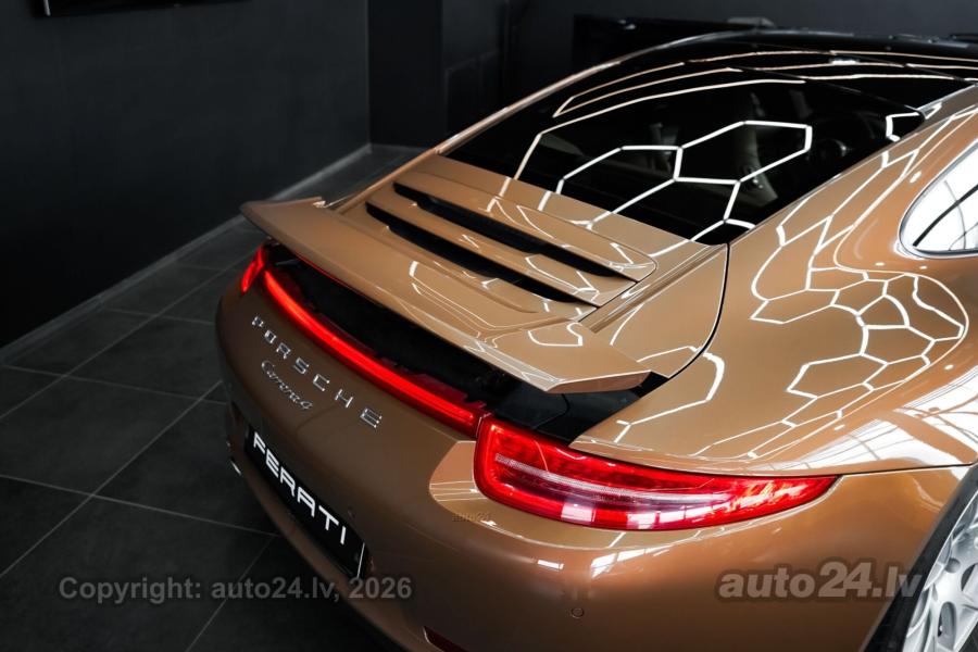 Smilšu krāsa Porsche 911 2014 Tallina, ar dzinēja tilpumu 3.40 L un nobraukumu 69 tūkst. km par 87900 €, foto 5 vietnē AUTOMOTO.COM.LV