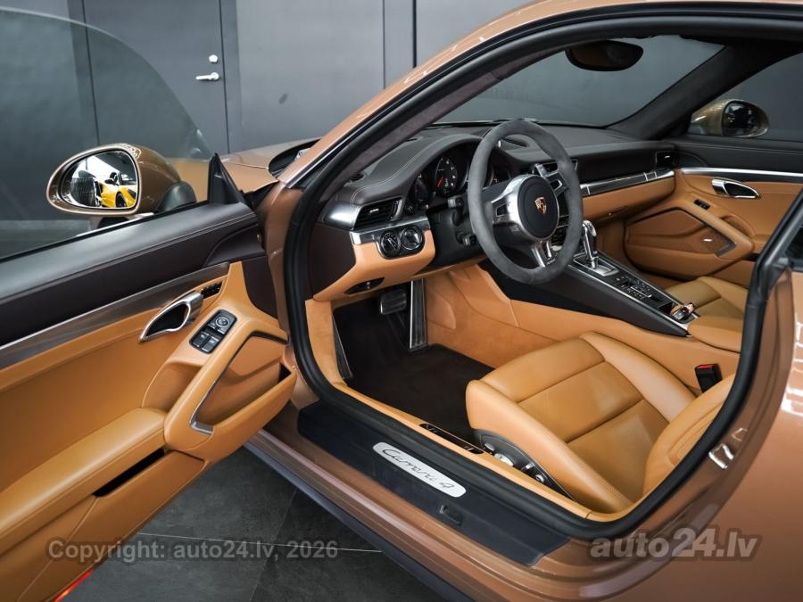 Smilšu krāsa Porsche 911 2014 Tallina, ar dzinēja tilpumu 3.40 L un nobraukumu 69 tūkst. km par 87900 €, foto 7 vietnē AUTOMOTO.COM.LV