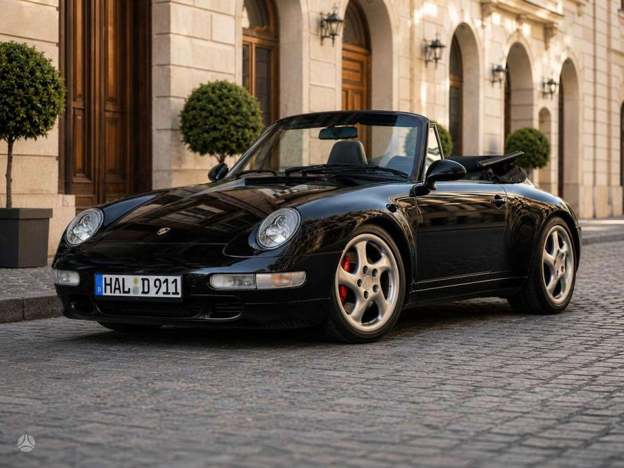 Melns Porsche 911 1998 Viļņa, ar dzinēja tilpumu 3.60 L un nobraukumu 78 tūkst. km par 75999 €, foto 4 vietnē AUTOMOTO.COM.LV