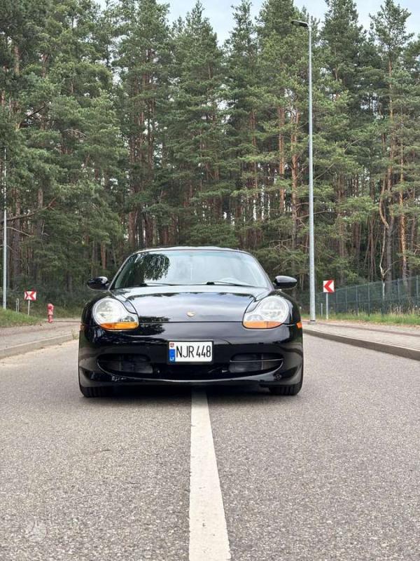 Black Porsche 911 1999 in Vilnius, with an engine capacity of 3.39 L and mileage of 116 thousand km for 24999 €, photo 4 on AUTOMOTO.COM.LV