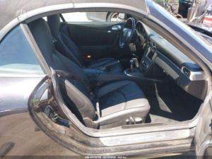 Black Porsche 911 2006 in Klaipeda, with an engine capacity of 3.80 L and mileage of 48 thousand km for 17100 €, photo 6 on AUTOMOTO.COM.LV