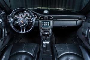 Черный Порше 911 2006 в Вильнюс, объемом двигателя 3.82 л и пробегом 68 тыс. км за 45000 €, фото 25 на AUTOMOTO.COM.LV