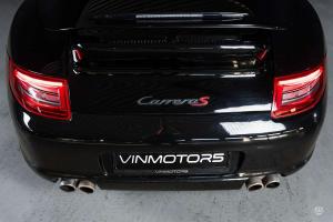 Melns Porsche 911 2006 Viļņa, ar dzinēja tilpumu 3.82 L un nobraukumu 68 tūkst. km par 42999 €, foto 10 vietnē AUTOMOTO.COM.LV