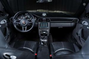 Melns Porsche 911 2006 Viļņa, ar dzinēja tilpumu 3.82 L un nobraukumu 68 tūkst. km par 42999 €, foto 25 vietnē AUTOMOTO.COM.LV