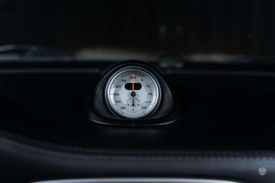 Melns Porsche 911 2006 Viļņa, ar dzinēja tilpumu 3.82 L un nobraukumu 68 tūkst. km par 42999 €, foto 26 vietnē AUTOMOTO.COM.LV