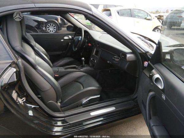 Black Porsche 911 2007 in Klaipeda, with an engine capacity of 3.60 L and mileage of 59 thousand km for 19000 €, photo 5 on AUTOMOTO.COM.LV
