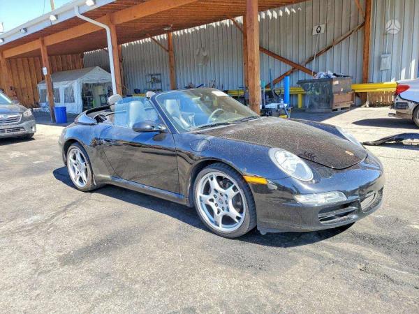 Black Porsche 911 2007 in Klaipeda, with an engine capacity of 3.60 L and mileage of 83 thousand km for 18500 €, photo 5 on AUTOMOTO.COM.LV